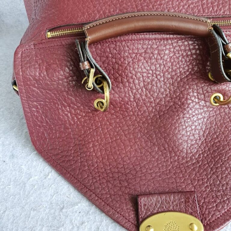 Mulberry 2way bag Maroon Leather with Gold Hardware #OLLR-2 – Luxuy Vintage
